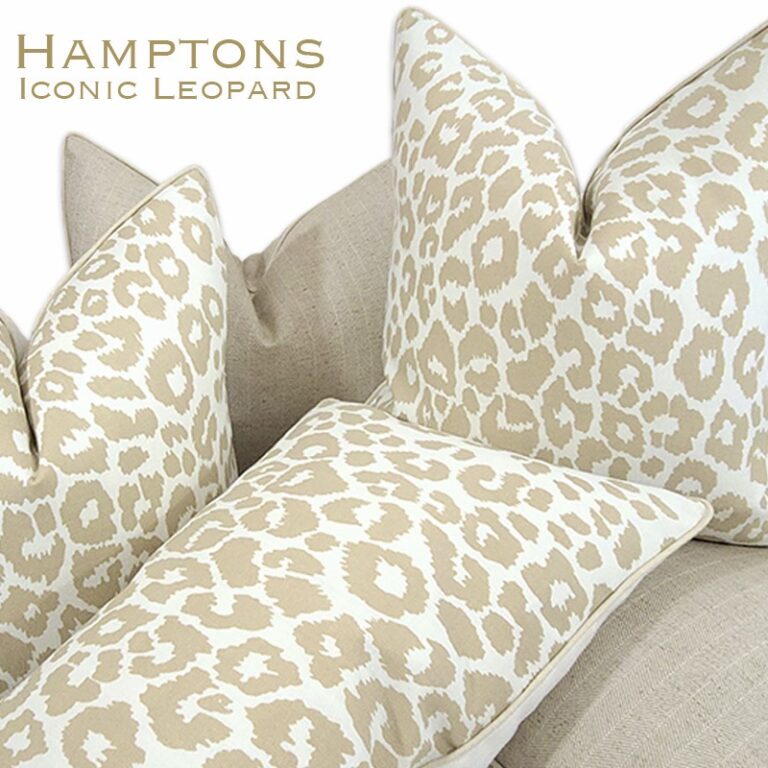HAMPTONS COLLECTION ICONIC LEOPARD PILLOW / LINEN