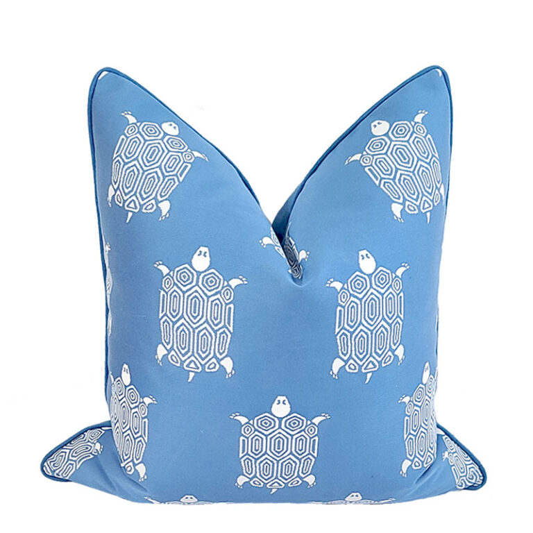 CHARLESTON COLLECTION TURTLE BAY PILLOW COVER *** READ